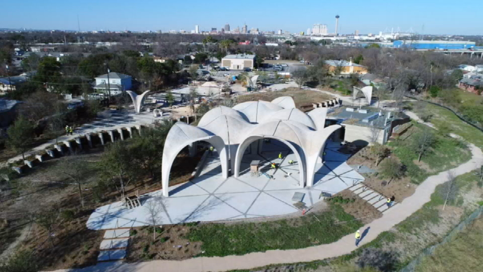 Public invited to free grand unveiling of Confluence Park | WOAI