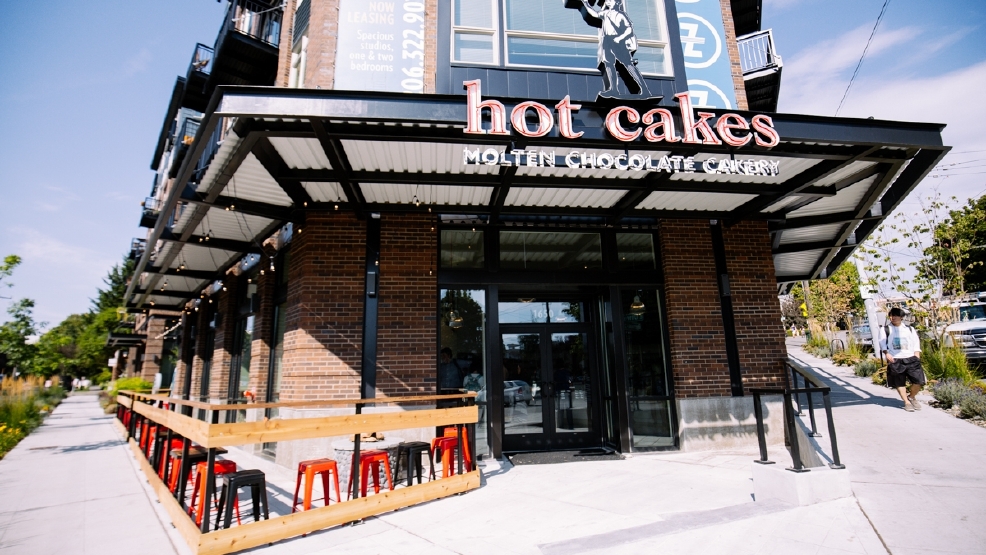 Molten chocolate cakery opens on Capitol Hill, complete with S'mores ...