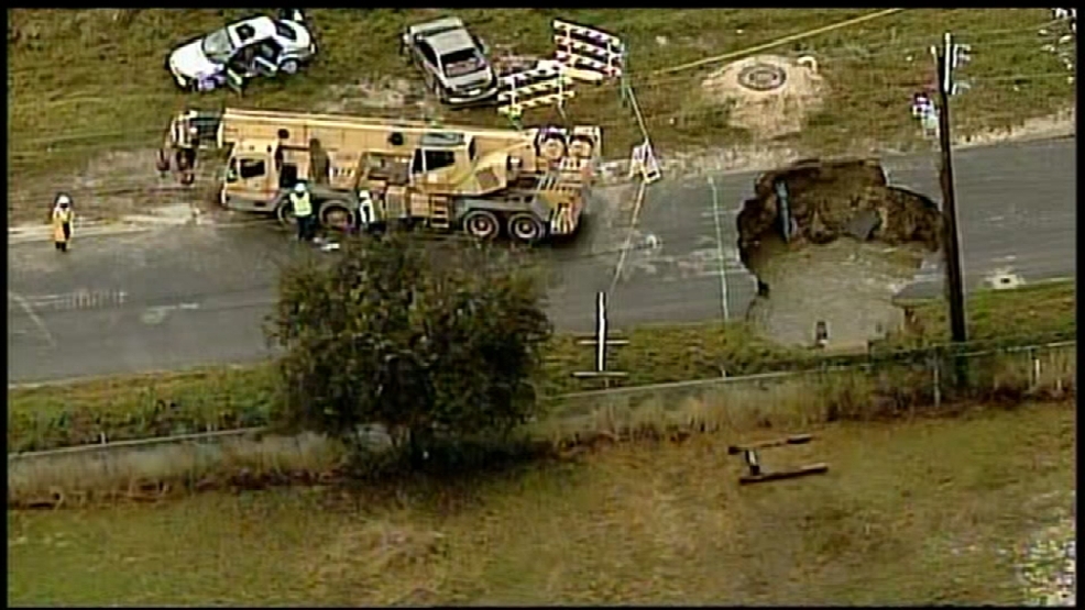 Second section of collapsed pipeline found near site of sinkhole | WOAI